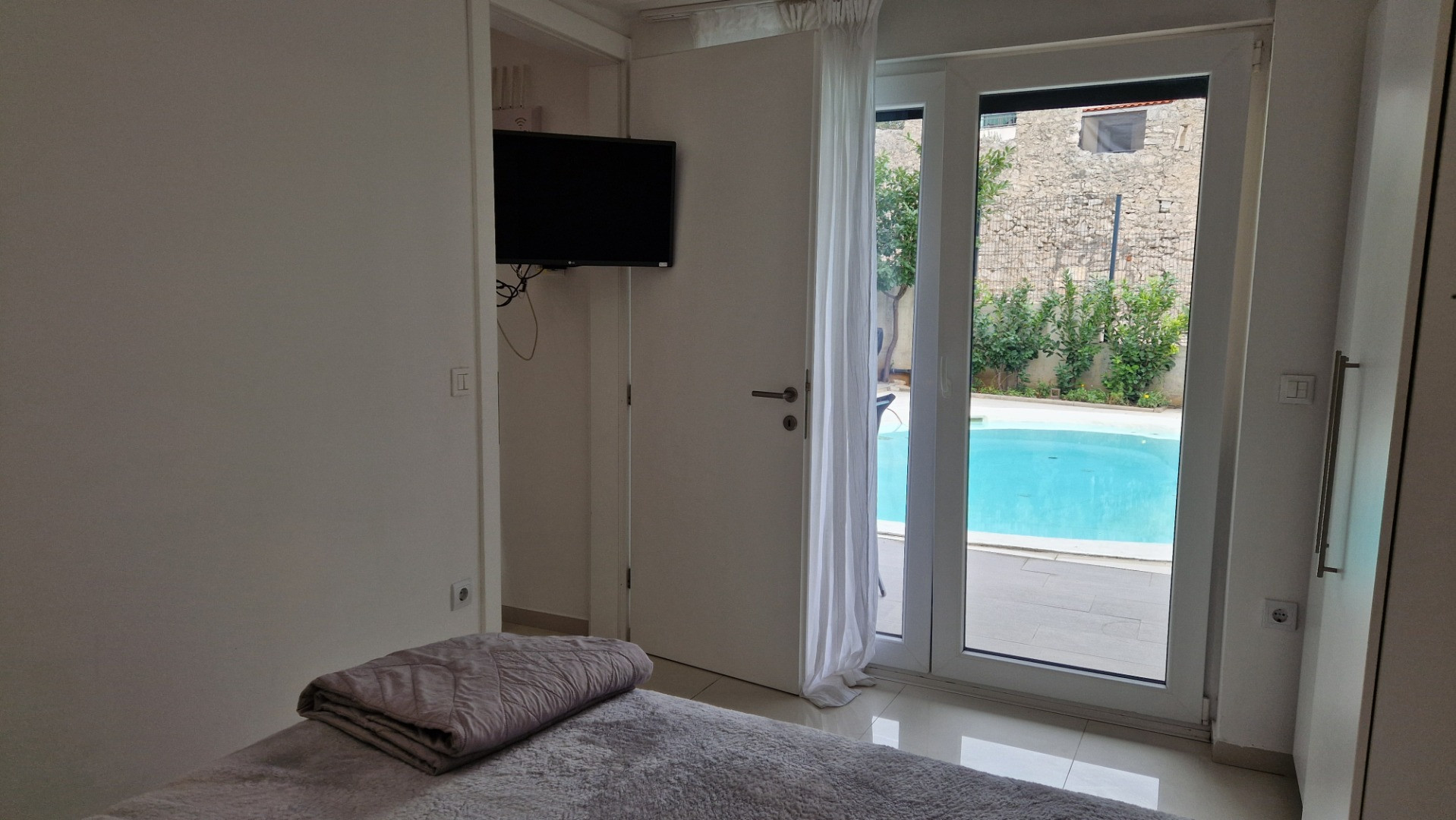 Photo Gallery | Basic Mansion with pool, Šibenik, Dalmatia, Croatia