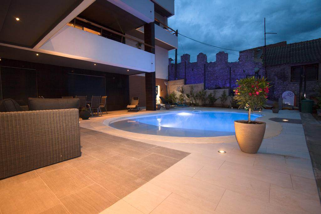 Basic Mansion with pool, Šibenik, Dalmatia, Croatia